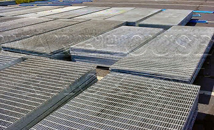 Used Bar Grating Warehouse Racking Systems | Warehouse Racking ...