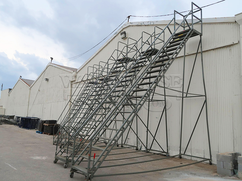 Used Ladder : Warehouse Rack Company, Inc.